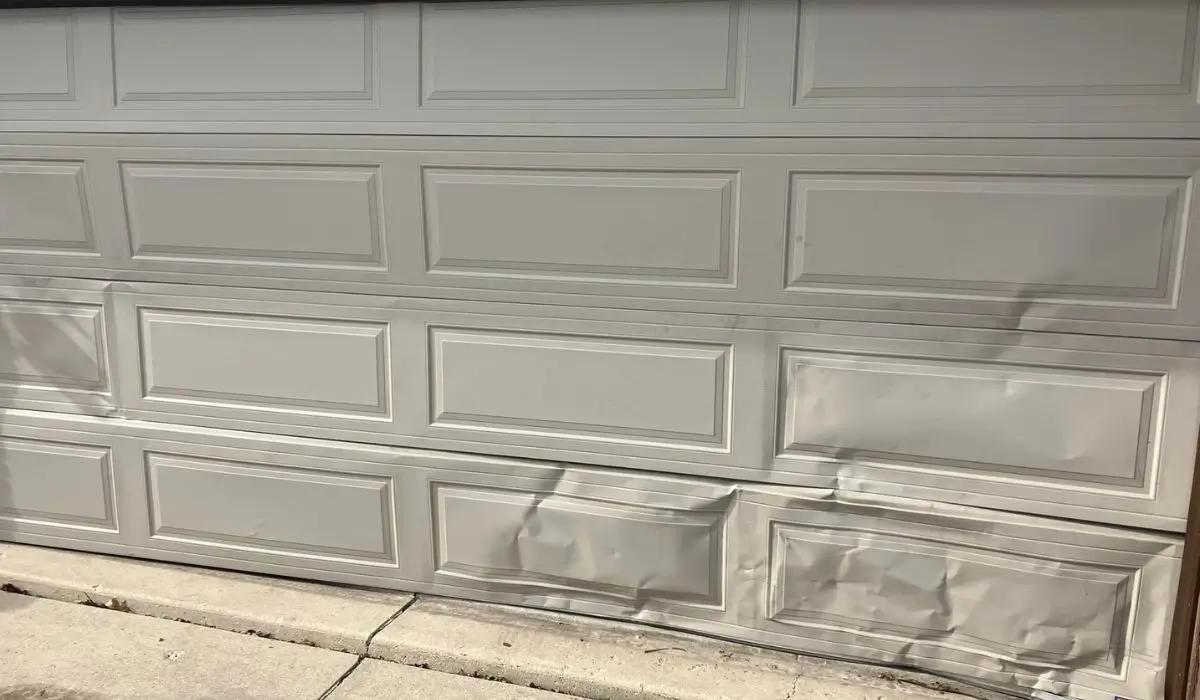 Garage Door Panel Damage Repair or Replace – Get Expert Help